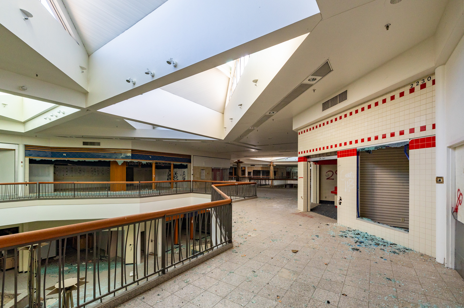Arizona's Abandoned Fiesta Mall